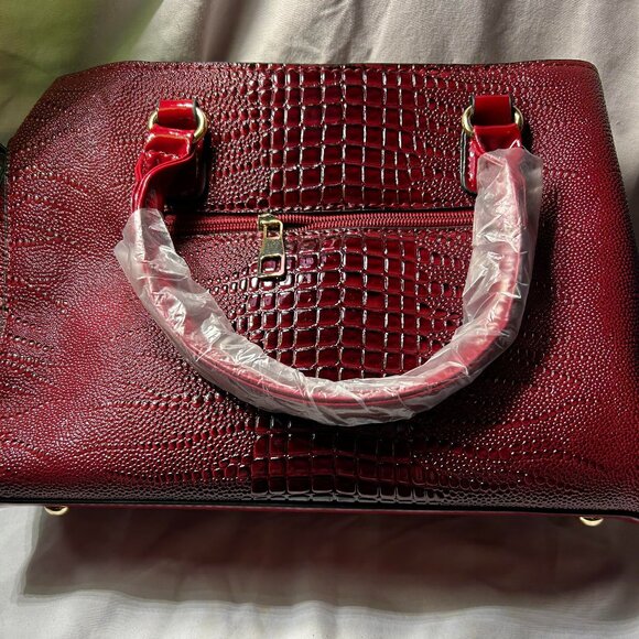 Danbaoly | Bags | New Red Hand Bag With Change Purse And Credit Card ...